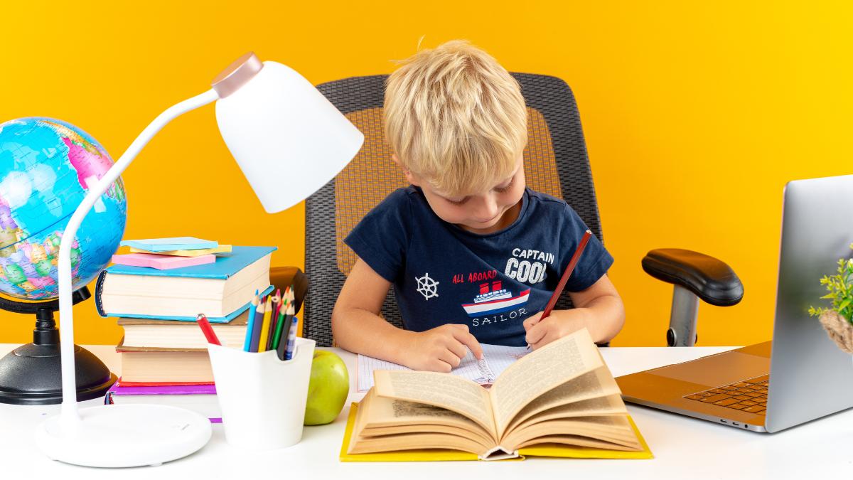 Top 10 Tips to Master Reading Comprehension in GL Assessment